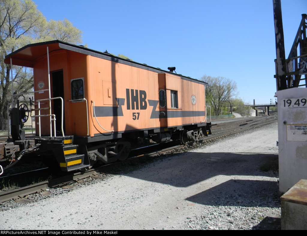 IHB 57 CABOOSE